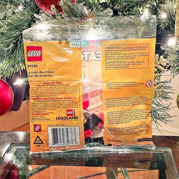 Lego | Toys | Lego 3584 Creator Winter Holiday Train Polybag Set ...